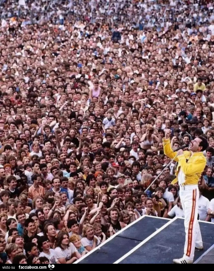 Quando si assaporava il presente senza distrarsi facendo video e ...